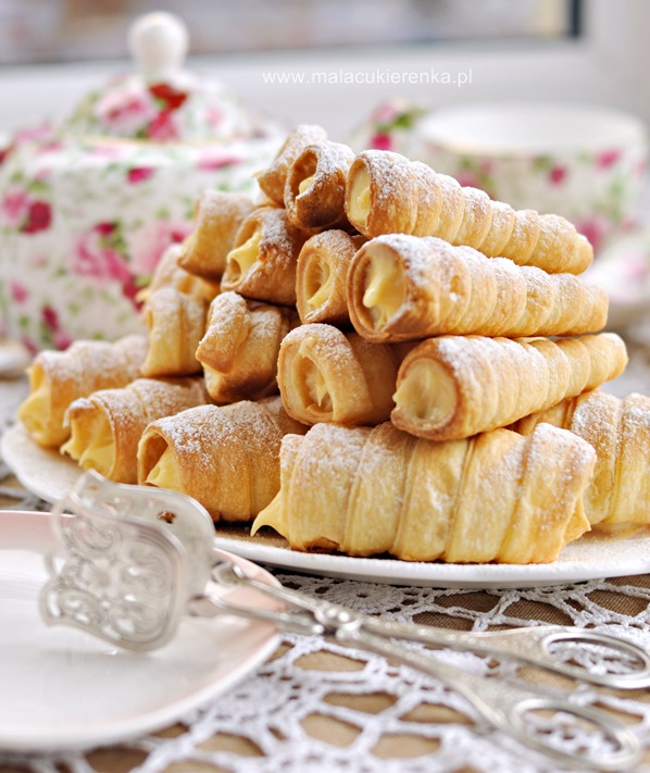 Rurki z kremem - przepis - Mała Cukierenka